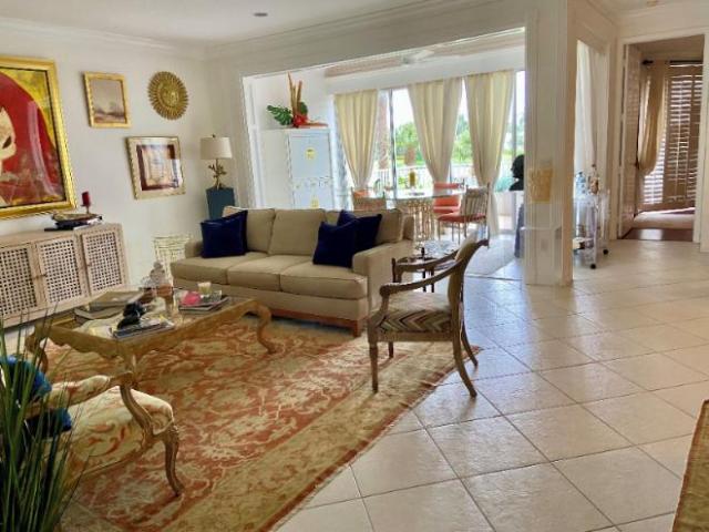 3 Br, 2 bath, Condo 1540 Clermont Ave