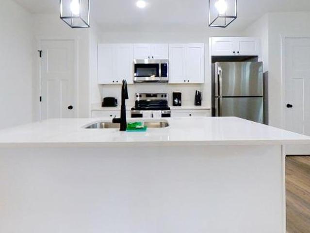 3 Br, 2 bath, Condo 15544 Finley Way