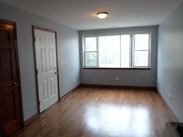 3 Br, 2 bath, Condo 1554 S Homan