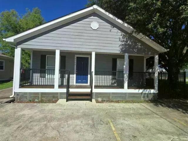 3 Br, 2 bath, Condo 15706 Clarke Springs Drive