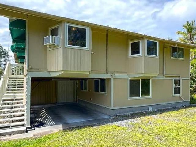 3 Br, 2 bath, Condo 15 1755 21st Ave #a