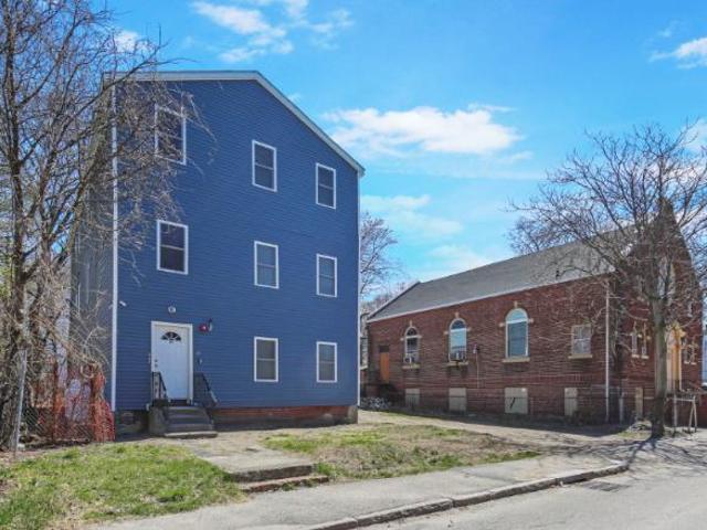 3 Br, 2 bath, Condo 15 Hawley Street