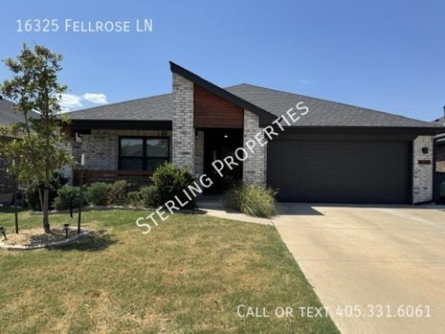 3 Br, 2 bath, Condo 16325 Fellrose Ln