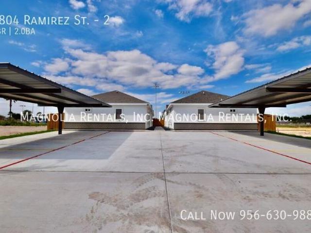 3 Br, 2 bath, Condo 1804 Ramirez St