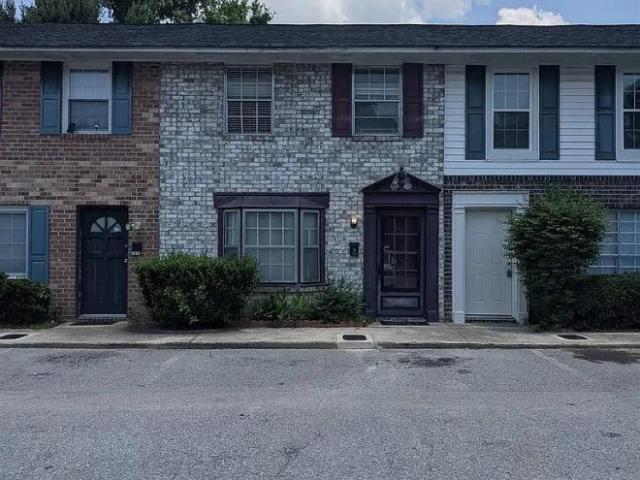 3 Br, 2 bath, Condo 1840 Tall Pines Cir