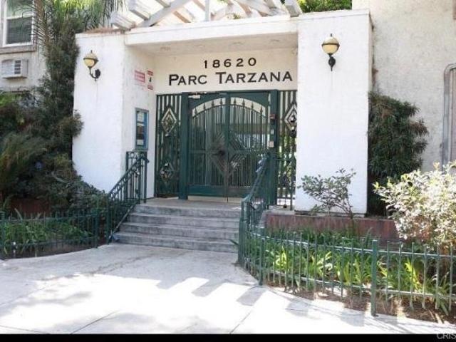 3 Br, 2 bath, Condo 18620 Hatteras Street