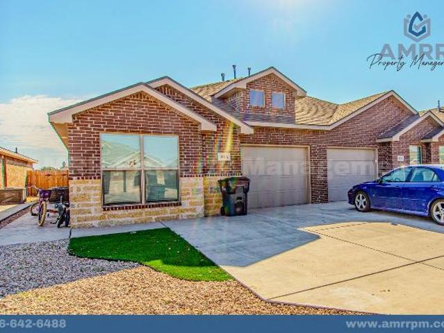3 Br, 2 bath, Condo 1907 Langford Ave