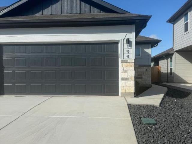 3 Br, 2 bath, Condo 194 Nespral Drive