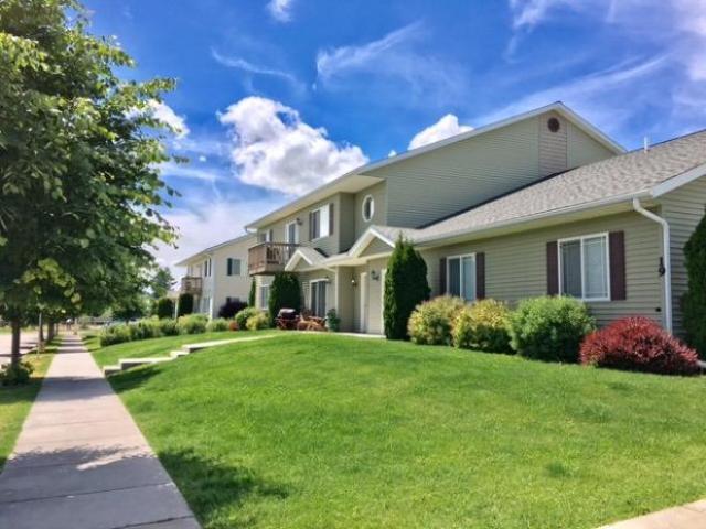 3 Br, 2 bath, Condo 19 Diane Rd Apt