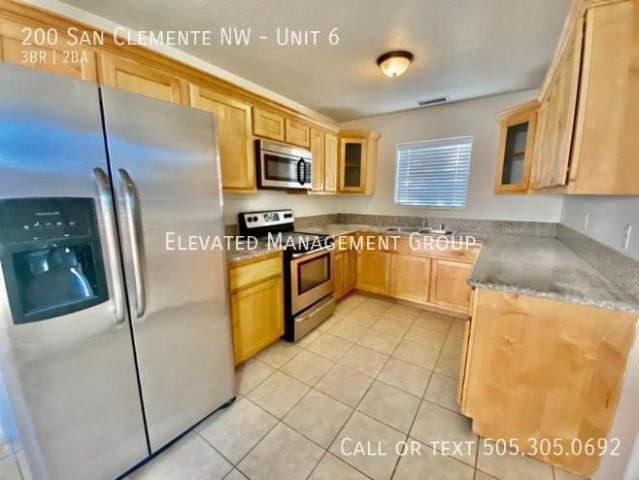 3 Br, 2 bath, Condo 200 San Clemente
