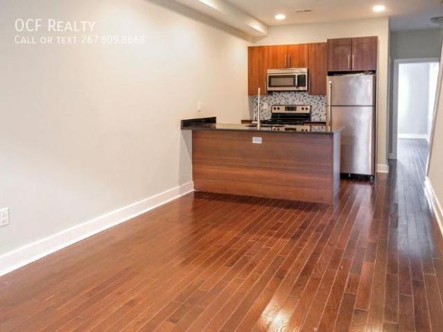 3 Br, 2 bath, Condo 2012 West Girard