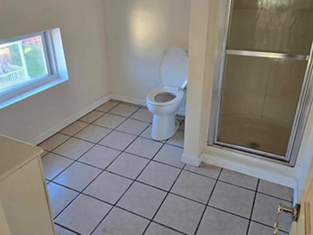 3 Br, 2 bath, Condo 201 Spring St