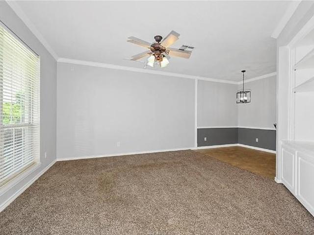 3 Br, 2 bath, Condo 206 Fraternity Row