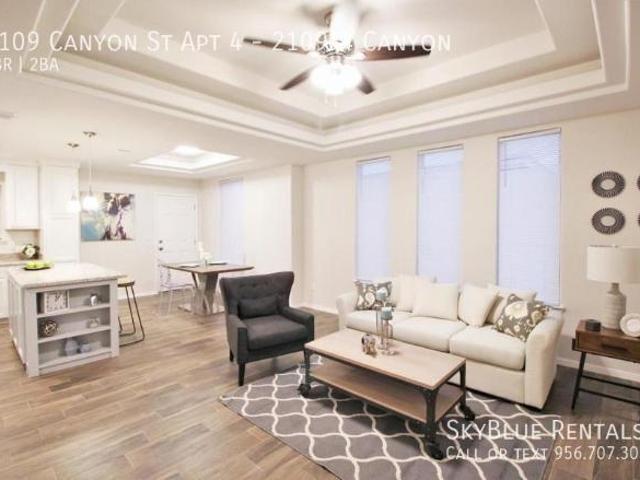 3 Br, 2 bath, Condo 2109 Canyon St