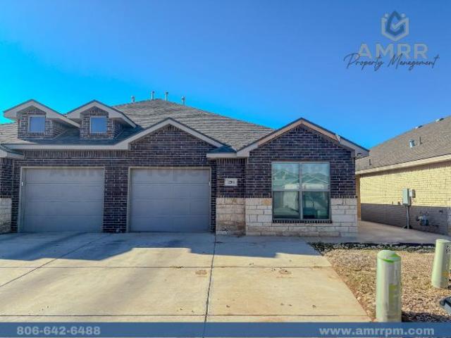 3 Br, 2 bath, Condo 2120 Langford Ave