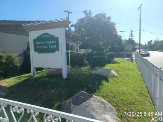 3 Br, 2 bath, Condo 216 W Dakota Ave