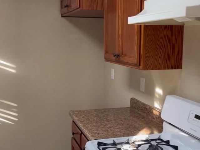 3 Br, 2 bath, Condo 221 S 9th Street