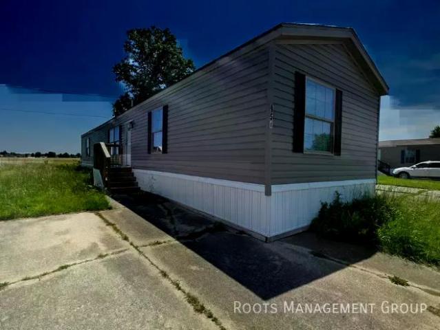 3 Br, 2 bath, Condo 2220 Dunkelburg Rd