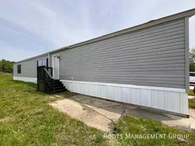 3 Br, 2 bath, Condo 2220 Dunkelburg Rd