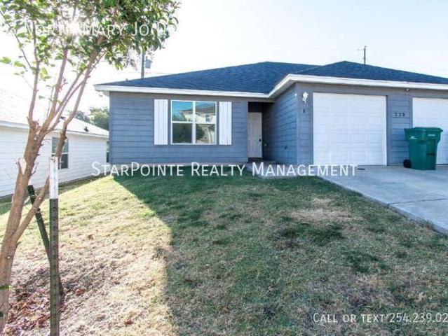 3 Br, 2 bath, Condo 223 N Mary Jo Dr
