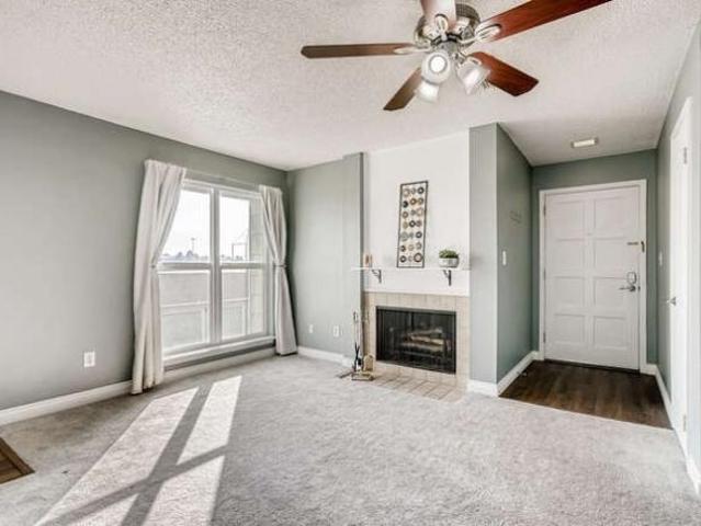 3 Br, 2 bath, Condo 2260 E Geddes Ave