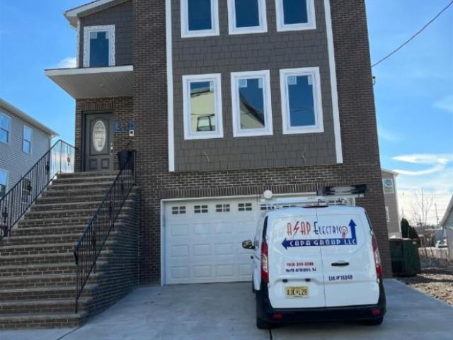 3 Br, 2 bath, Condo 226 Tappan St