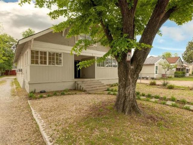 3 Br, 2 bath, Condo 2317 Gilford Street