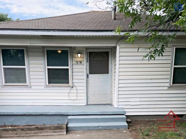 3 Br, 2 bath, Condo 2329 Sw Tulane Ave