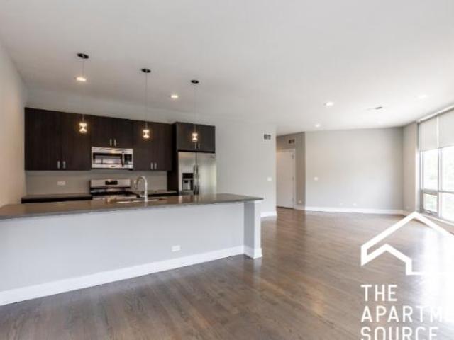 3 Br, 2 bath, Condo 2348 North Lister Ave