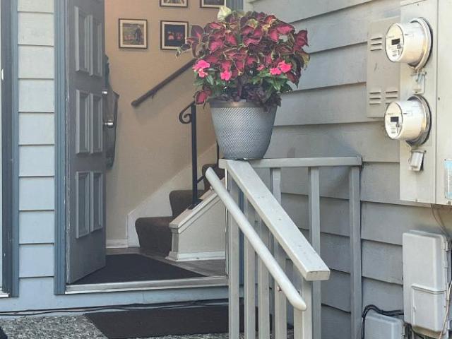 3 Br, 2 bath, Condo 23626 79th Ave W