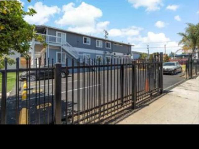 3 Br, 2 bath, Condo 2373 Foothill Blvd