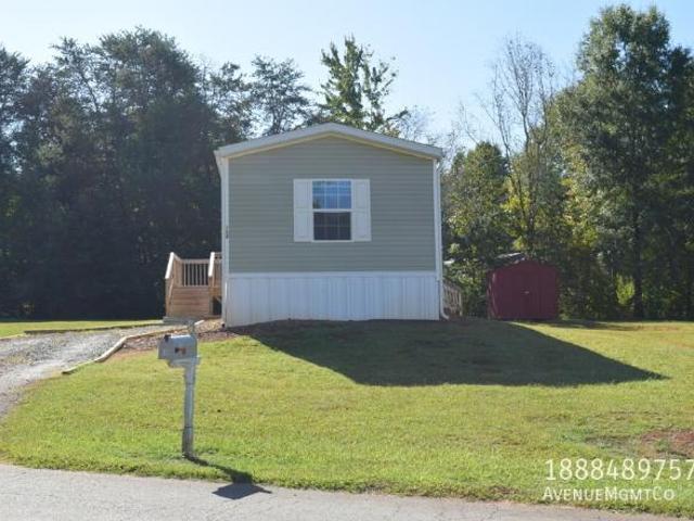 3 Br, 2 bath, Condo 239 Old Tavern Ln