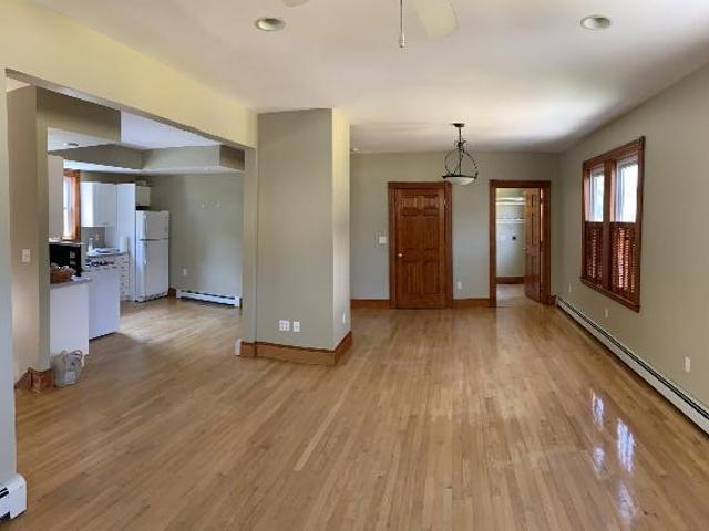 3 Br, 2 bath, Condo 24 Orchard Ave