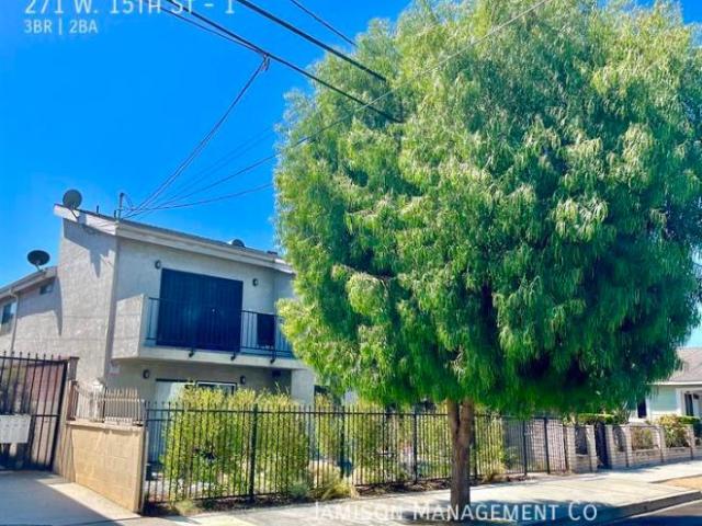 3 Br, 2 bath, Condo 271 W 15th St