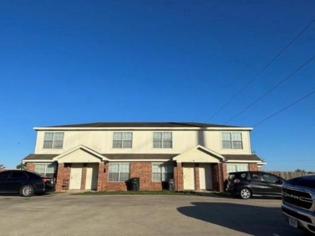 3 Br, 2 bath, Condo 2807 Kerrville Ct