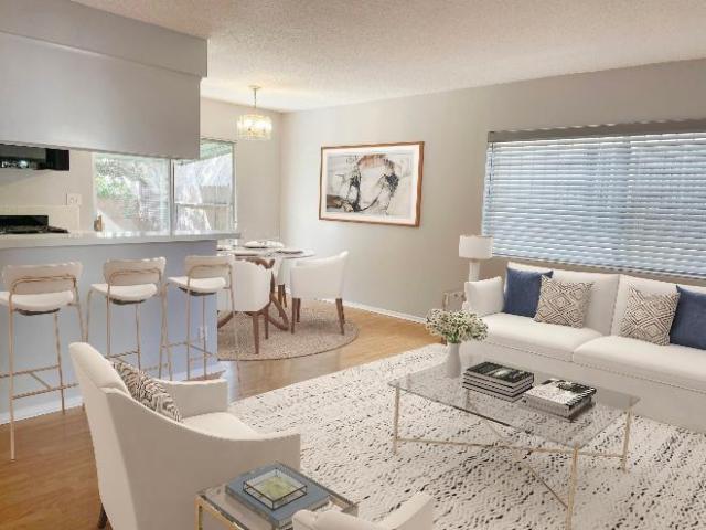 3 Br, 2 bath, Condo 2827 S Corning St #2