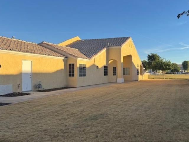 3 Br, 2 bath, Condo 2982 Camino Del Rio