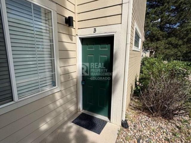 3 Br, 2 bath, Condo 3002 W Elizabeth St