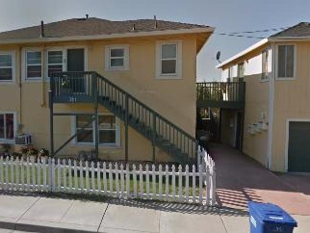 3 Br, 2 bath, Condo 301 Santa Clara Ave