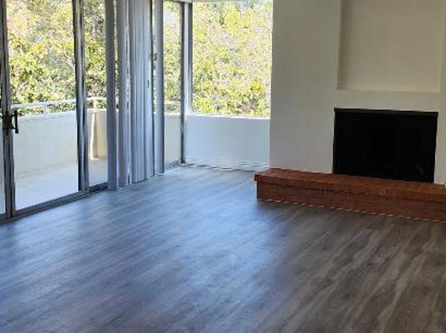 3 Br, 2 bath, Condo 303 North Swall Drive