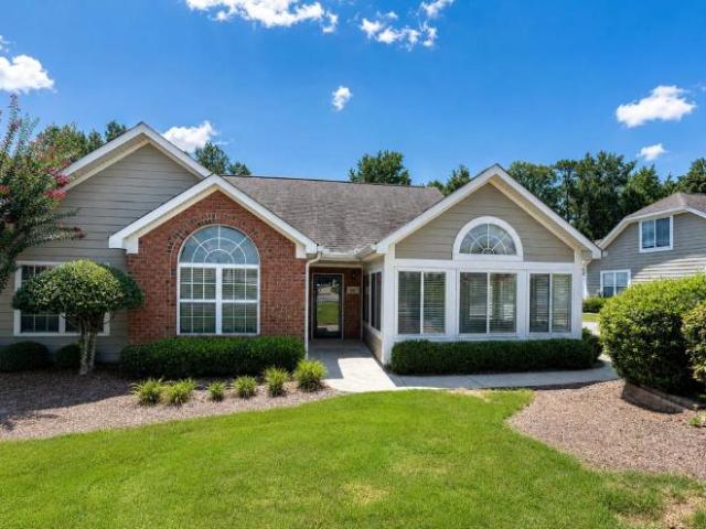 3 Br, 2 bath, Condo 3057 Orchard Ridge Cir