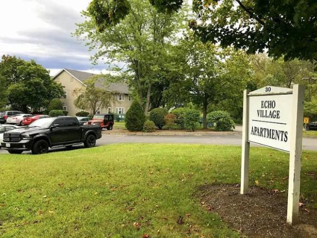 3 Br, 2 bath, Condo 30 Gatehouse Road