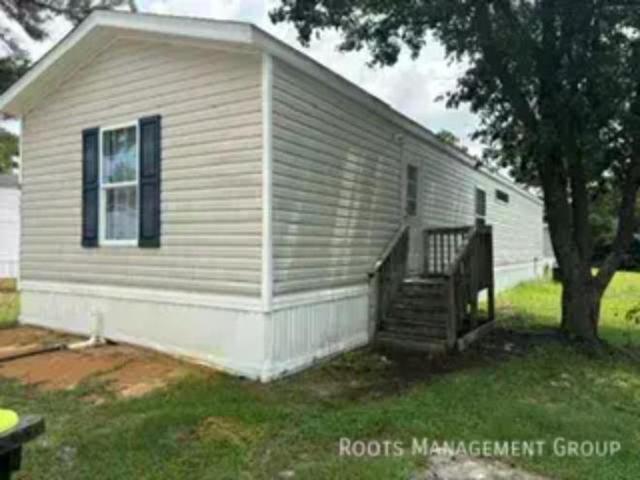3 Br, 2 bath, Condo 313 Pelican Ct