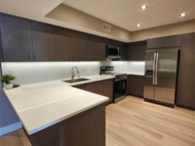 3 Br, 2 bath, Condo 3190 Leewood Terrace