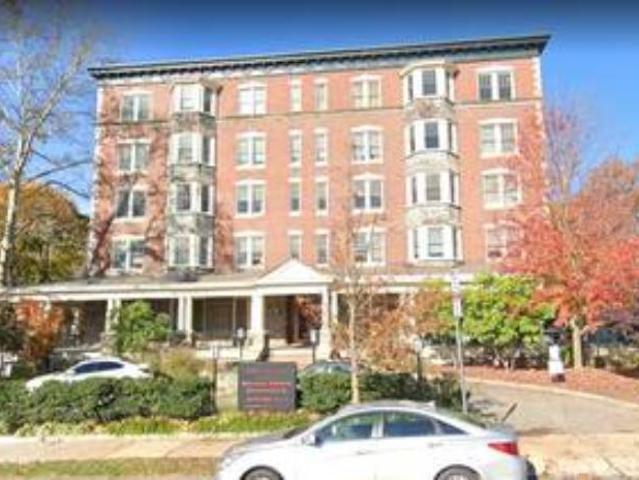 3 Br, 2 bath, Condo 319 W Chelten Ave
