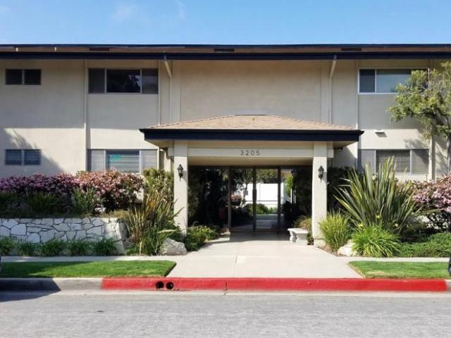 3 Br, 2 bath, Condo 3205 Merrill Drive