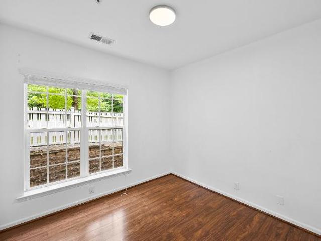 3 Br, 2 bath, Condo 3228 Margellina Dr