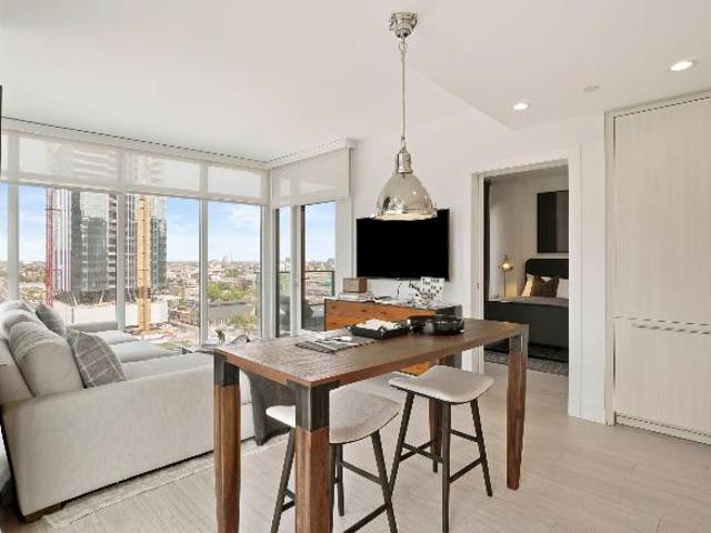 3 Br, 2 bath, Condo 344 N Union