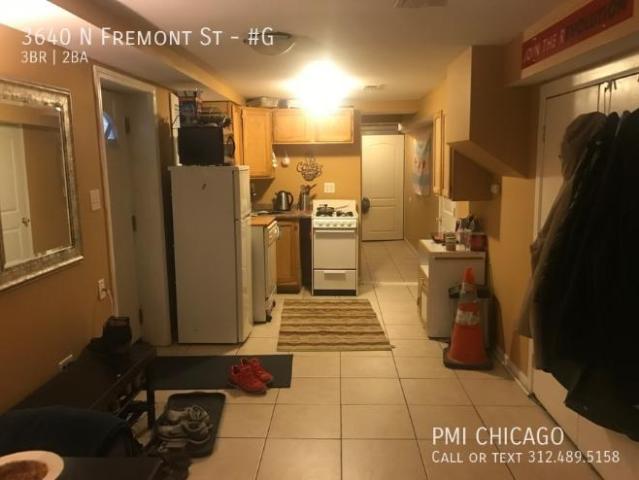 3 Br, 2 bath, Condo 3640 N Fremont St