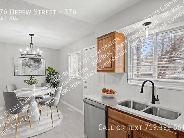 3 Br, 2 bath, Condo 376 Depew Street